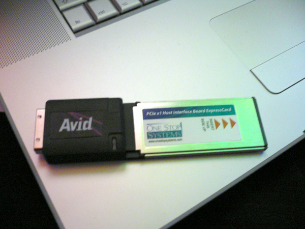 Avid Media Composer 3, Mojo Dx, Nitris DX, quel temps réel, avec ...